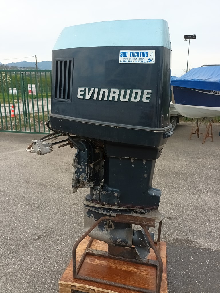 moteur EVINRUDE 300 XP